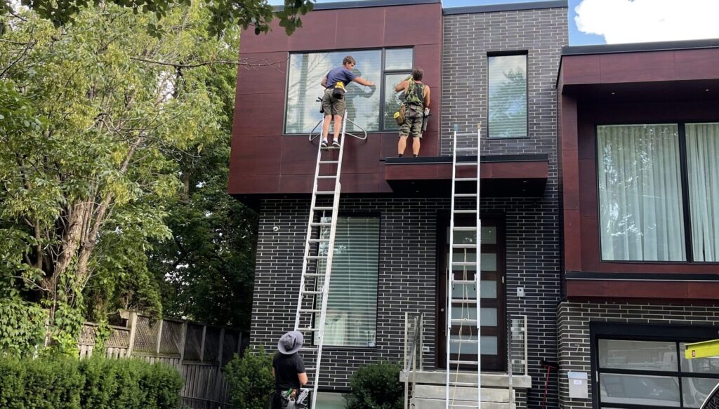 Exterior window cleaning Toronto | Happy Window Cleaners
